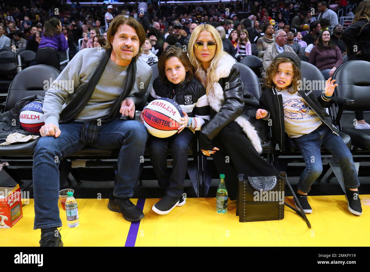 Rachel Zoe and her family attend The Harlem Globetrotters game at ...