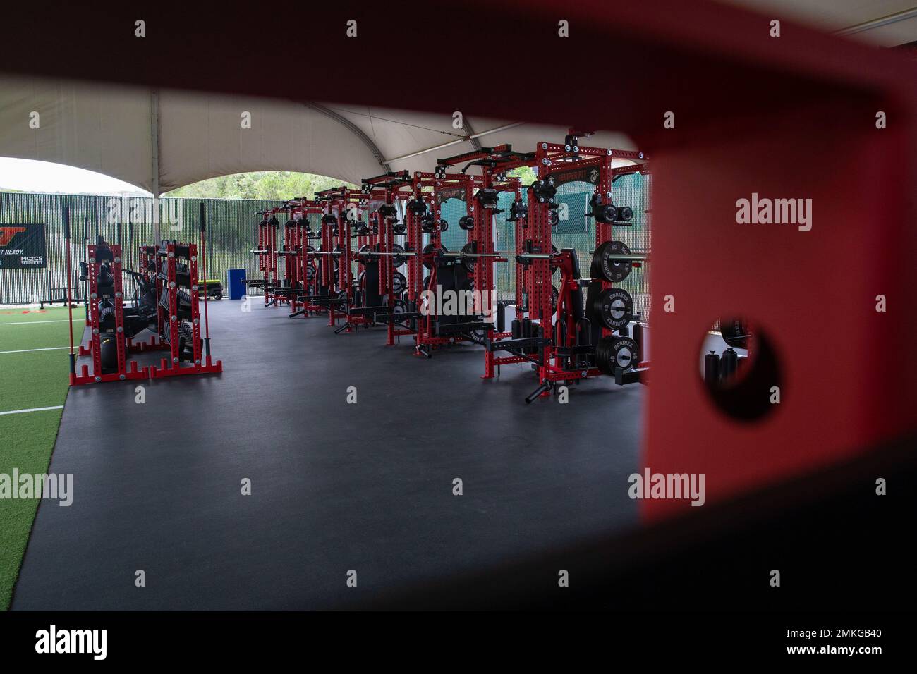 Marine Corps Community Services - Semper Fit opens a new strength and ...