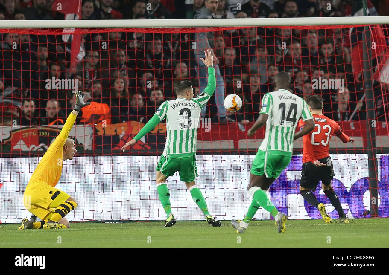 Betis' goalkeeper Joel Robles, left, Betis' Javi García, 2nd left, and ...