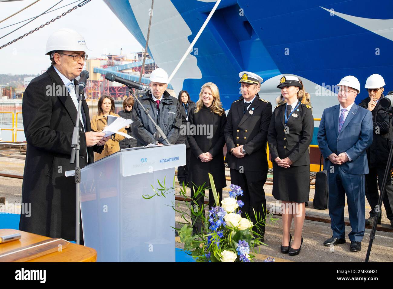 IMAGE DISTRIBUTED FOR PRINCESS CRUISES - From left, Gigi Matarazzo ...