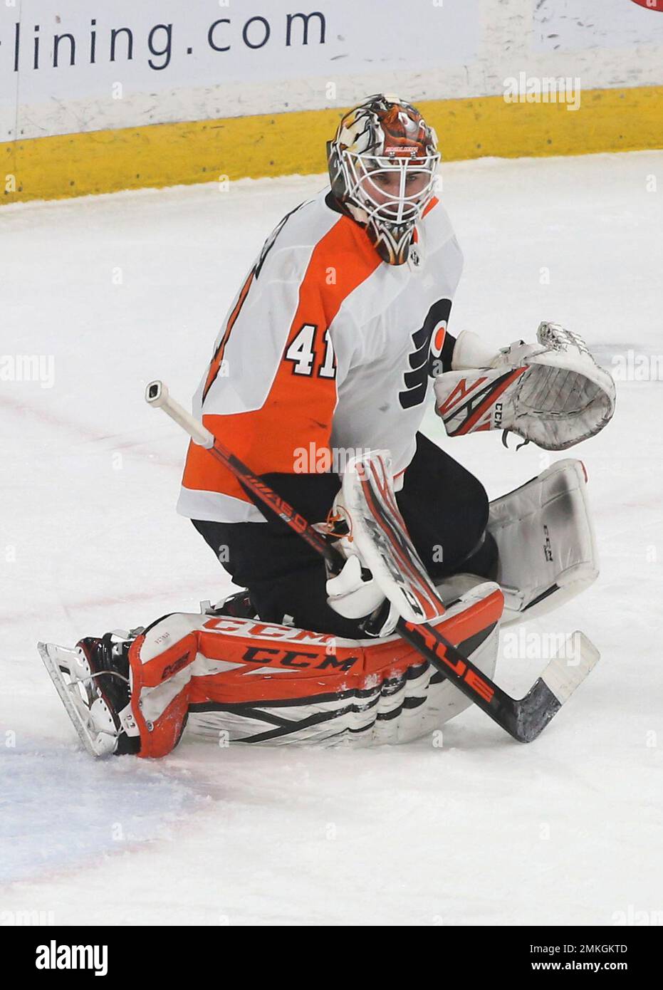 Philadelphia Flyers goalie Anthony Stolarz defends against the ...