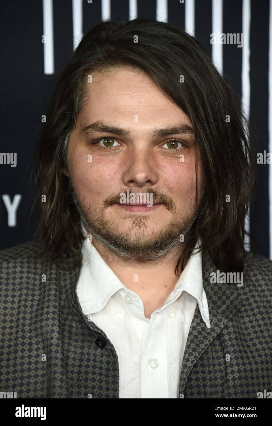 Gerard Way arrives at the Los Angeles premiere of "The Umbrella Academy ...