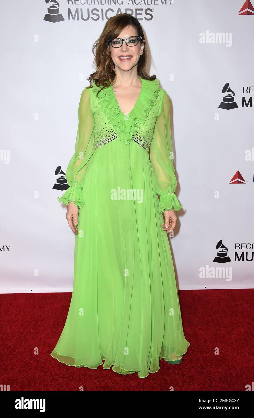 Lisa Loeb arrives at MusiCares Person of the Year honoring Dolly Parton ...