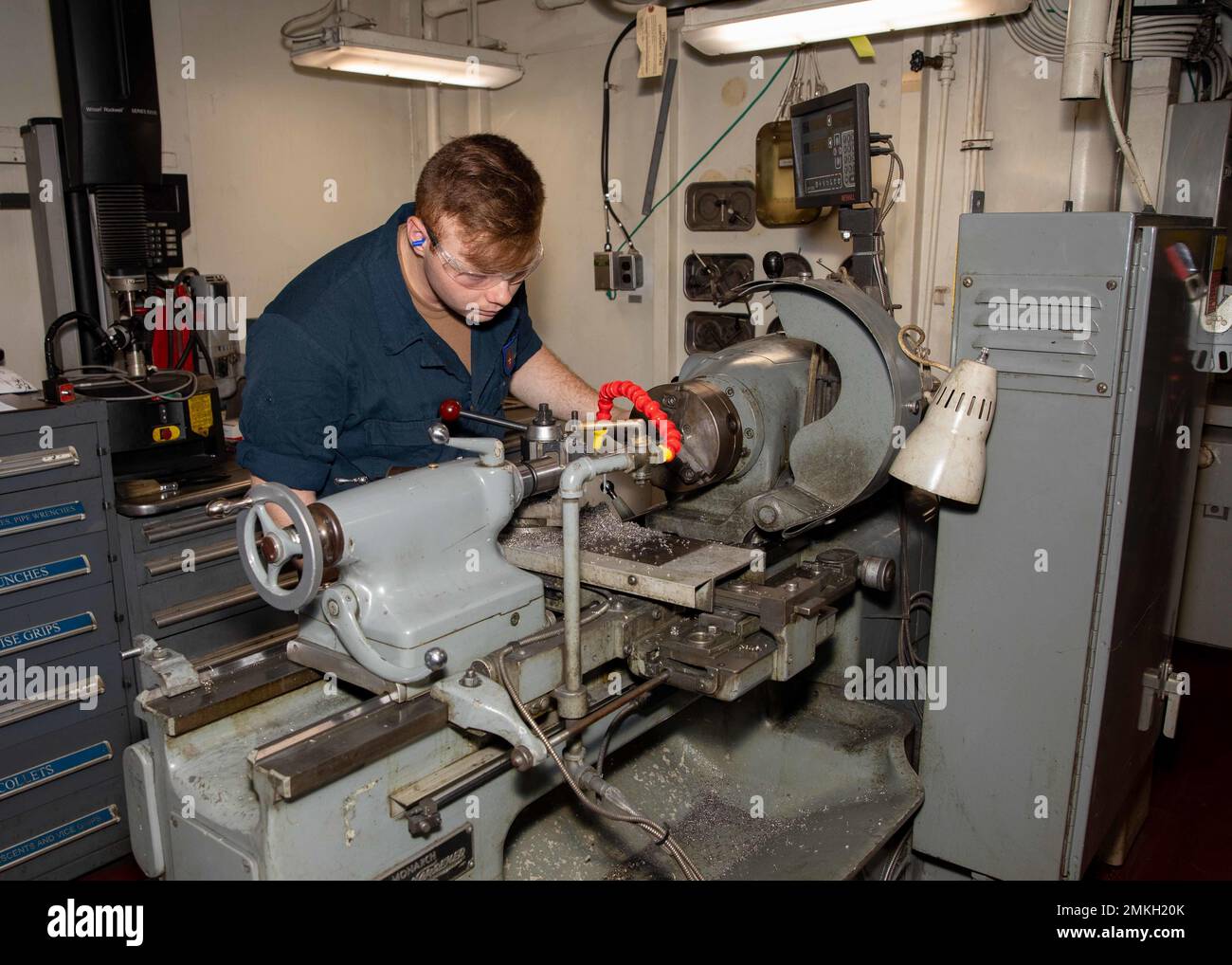 220909-N-ET093-2016 ADRIATIC SEA (Sep. 9, 2022) Machinery Repairman ...