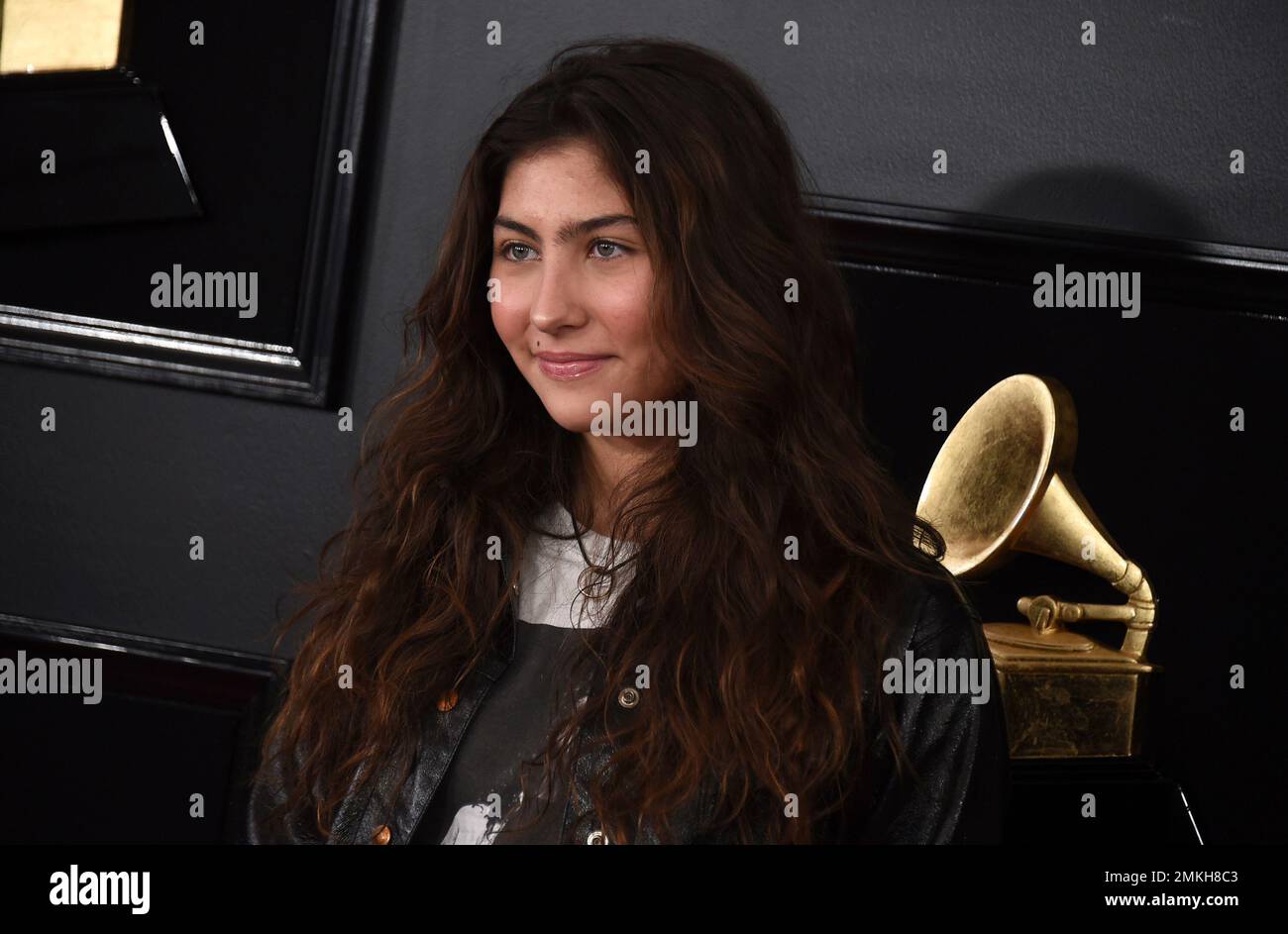 Toni Cornell arrives at the 61st annual Grammy Awards at the Staples ...