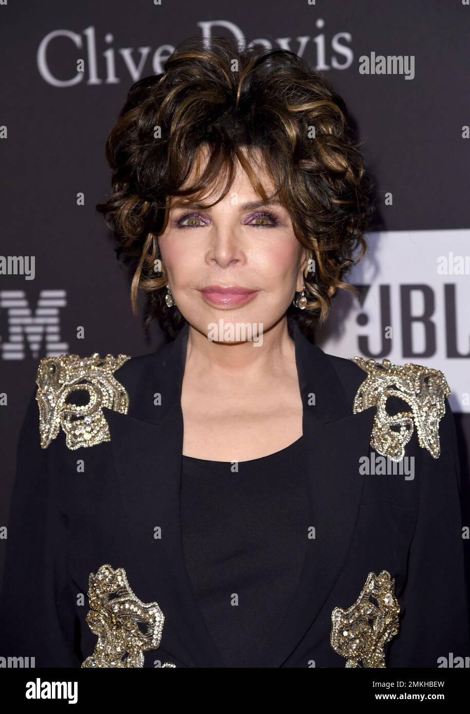 Joan Collins arrives at the Pre-Grammy Gala And Salute To Industry ...
