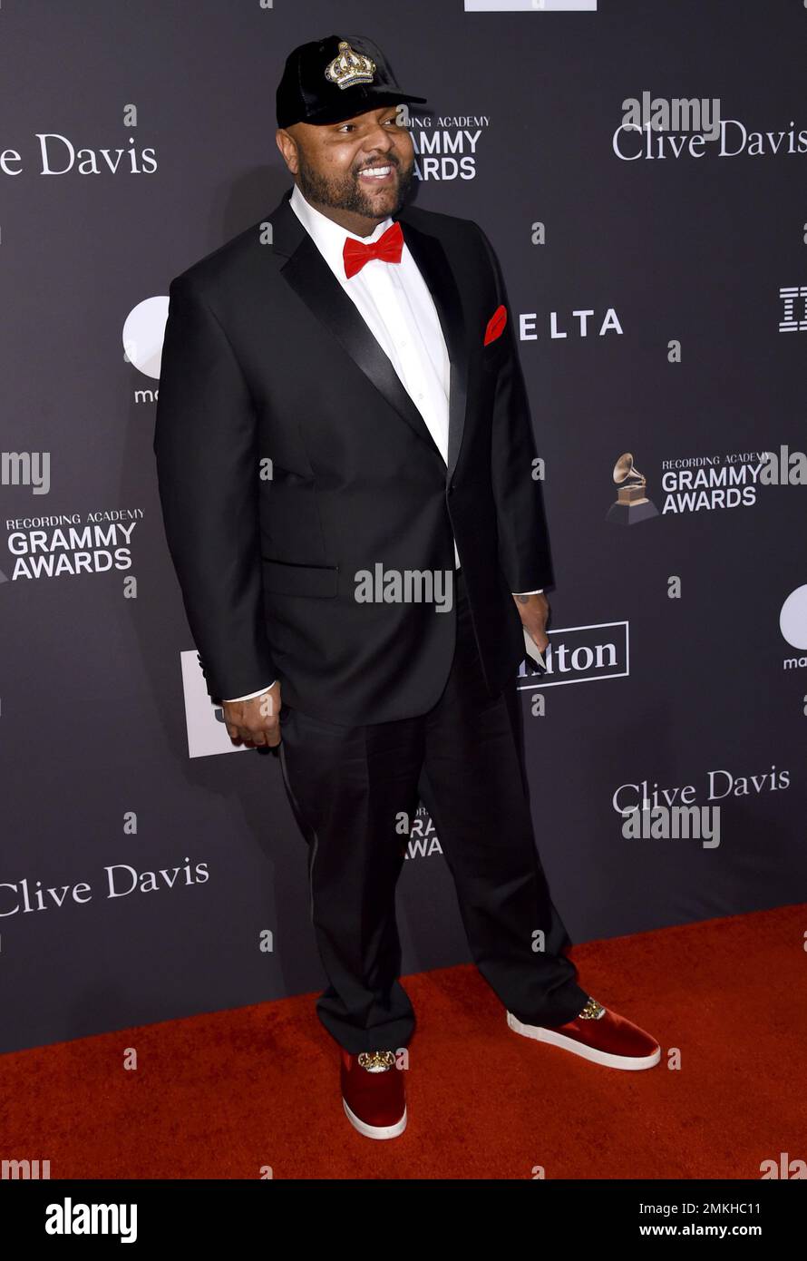 Damon Elliott arrives at the Pre-Grammy Gala And Salute To Industry ...