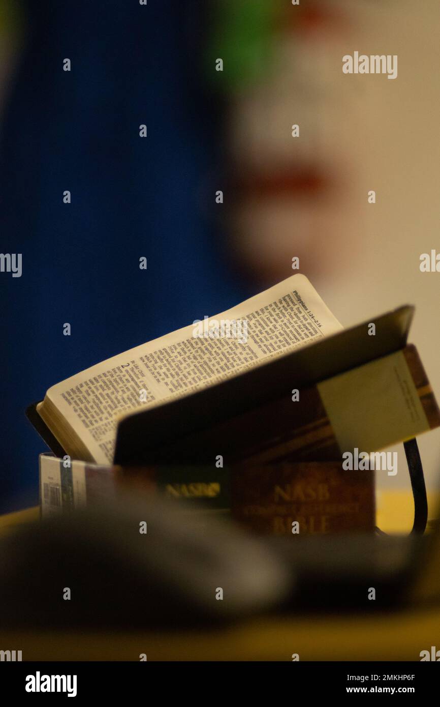 Your Word is a lamp to my feet and a light to my path Stock Photo - Alamy