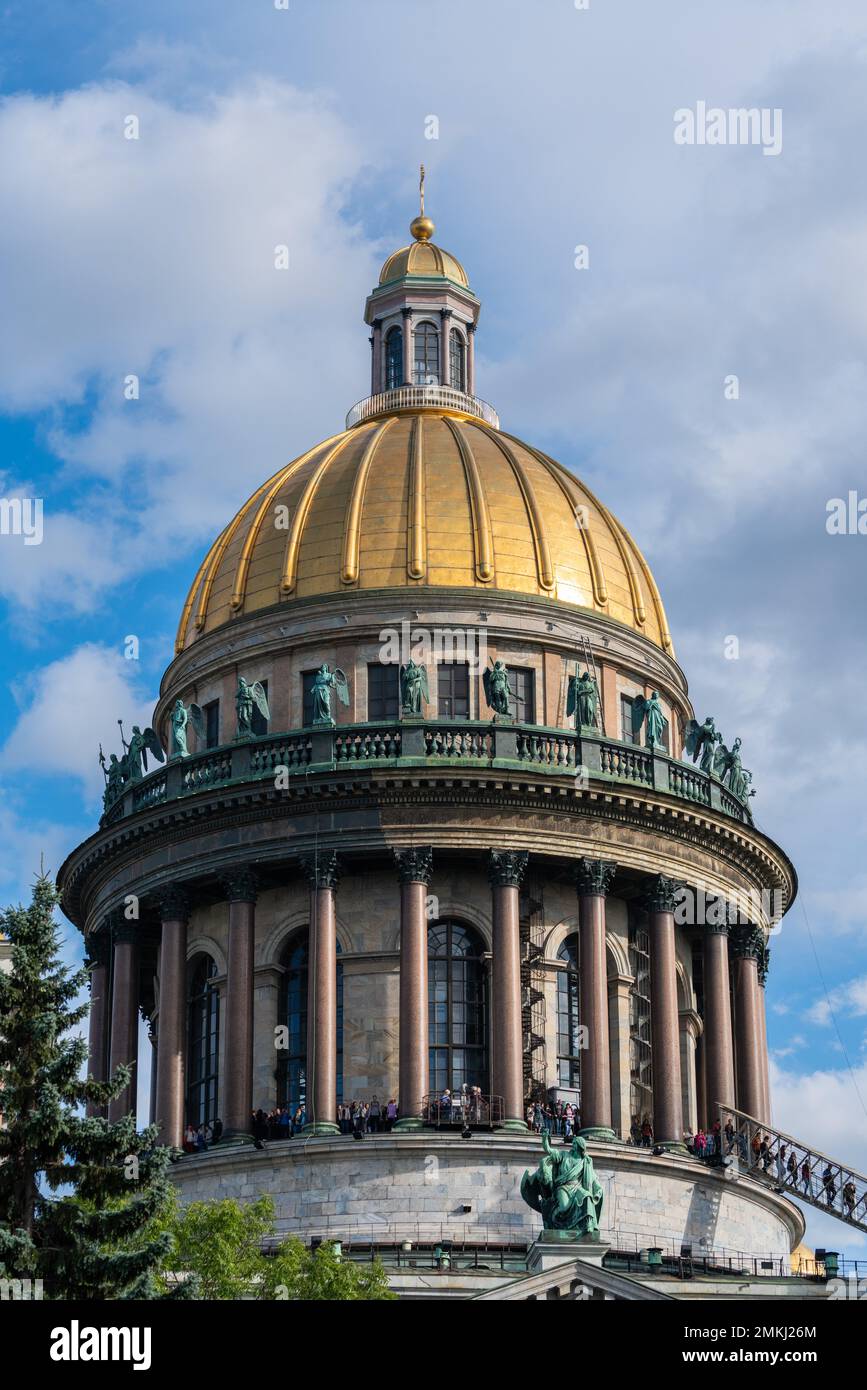 Issa kievs cathedral hi-res stock photography and images - Alamy