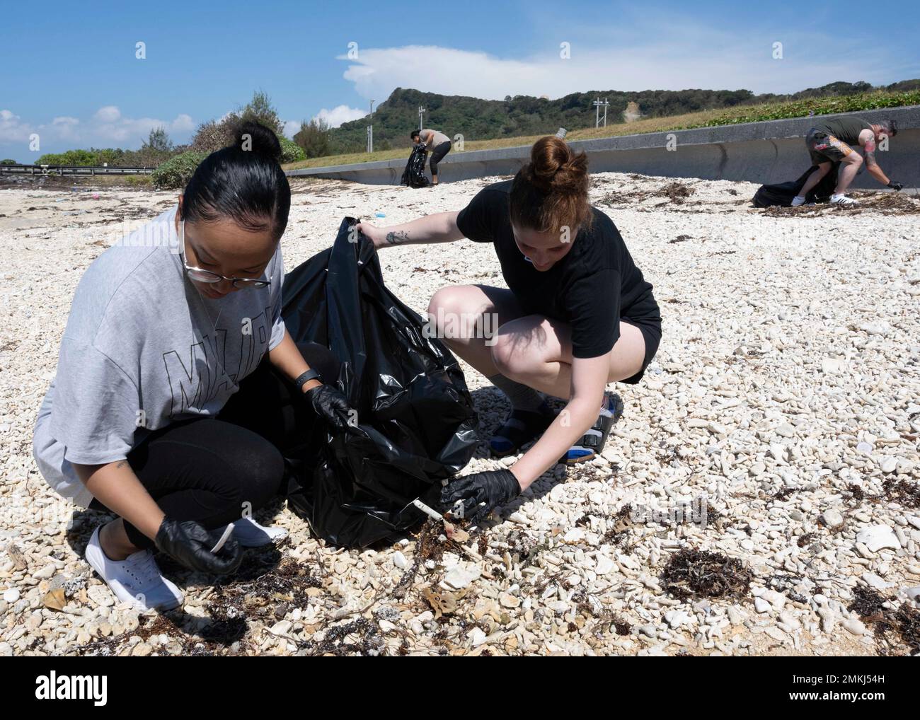 WHITE BEACH, Japan (Sept. 9, 2022) Sailors from the Commander, Fleet ...