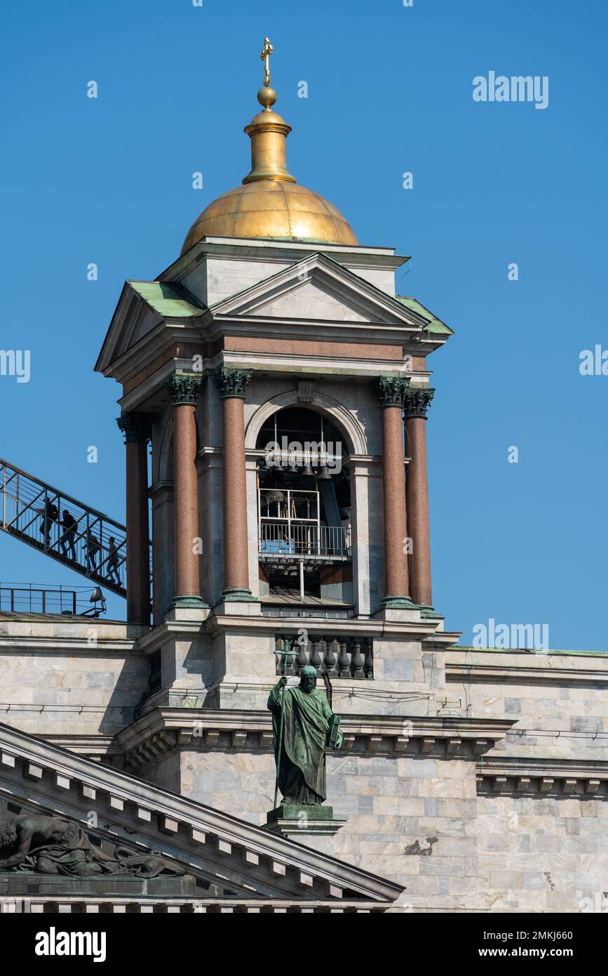 Issa kievs cathedral hi-res stock photography and images - Alamy