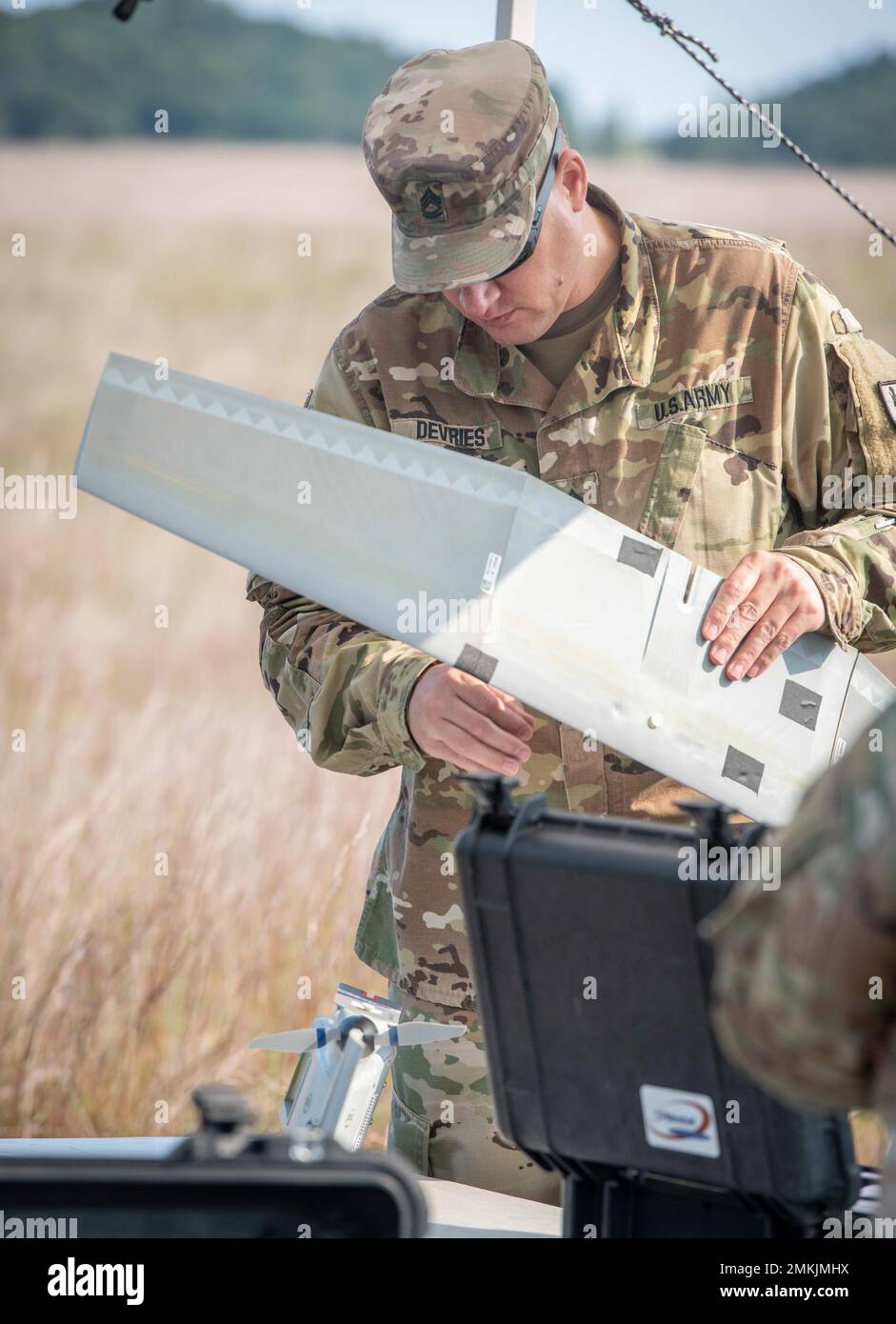 Wisconsin National Guard Soldiers fly an RQ-11B Raven Small Unmanned ...
