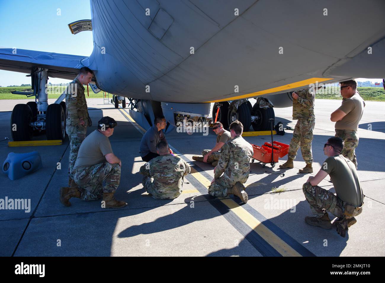 Infrared countermeasure hi-res stock photography and images - Alamy