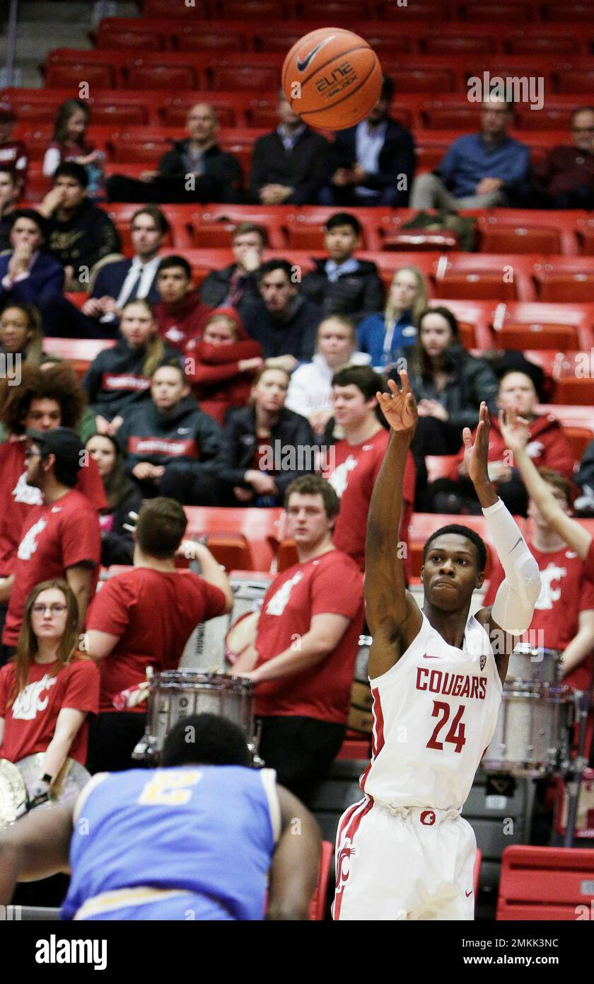Washington State guard Viont'e Daniels (24) shoots in front of UCLA ...