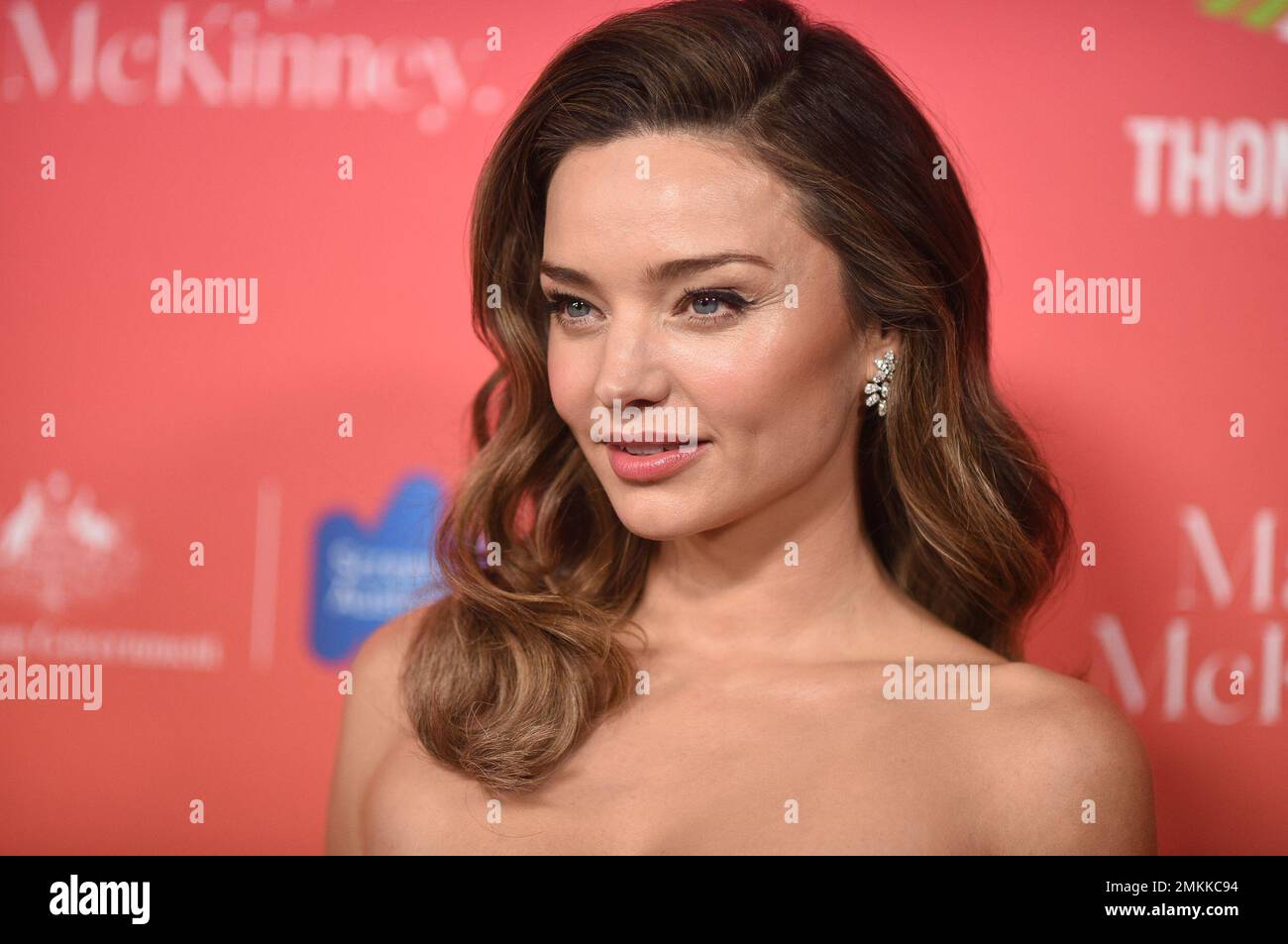 Miranda Kerr arrives at the G'Day USA Arts Gala on Saturday, Jan. 28 ...