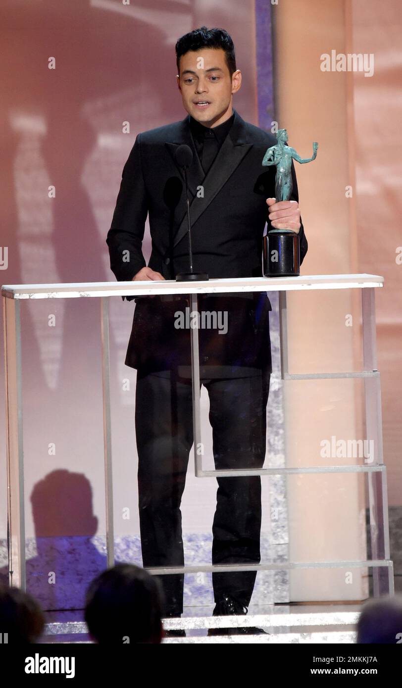 Rami Malek accepts the award for outstanding performance by a male ...