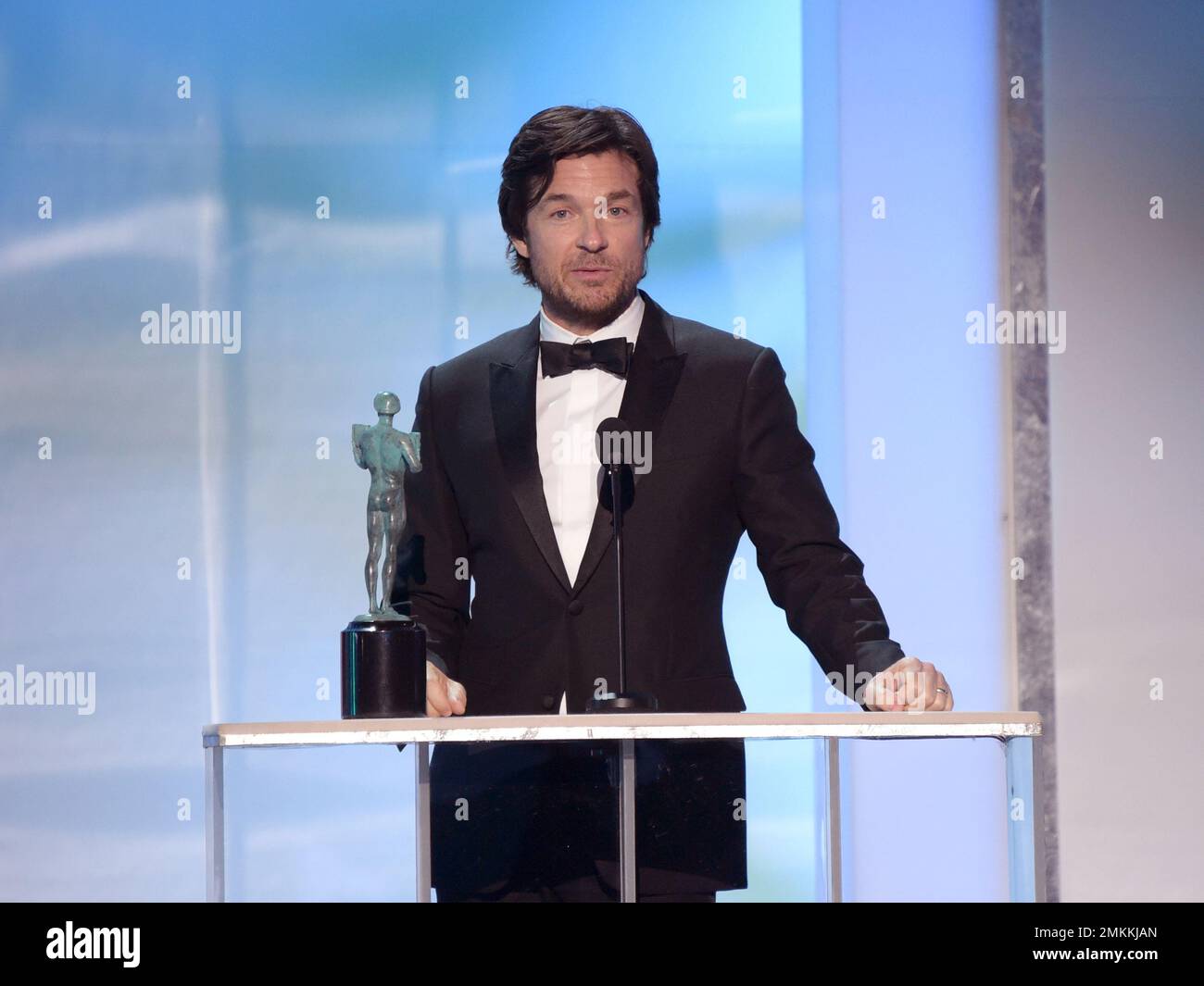 Jason Bateman accepts the award for outstanding performance by a male ...