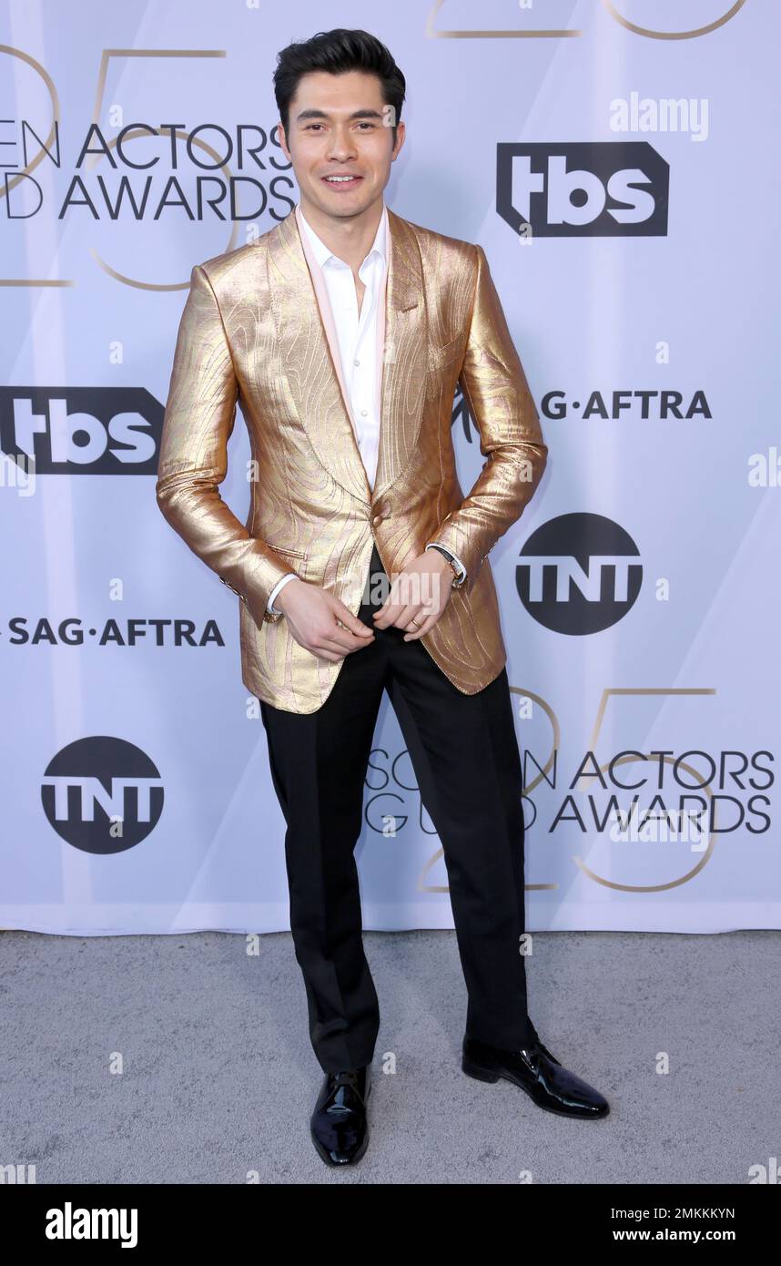 Henry Golding arrives at the 25th annual Screen Actors Guild Awards at ...