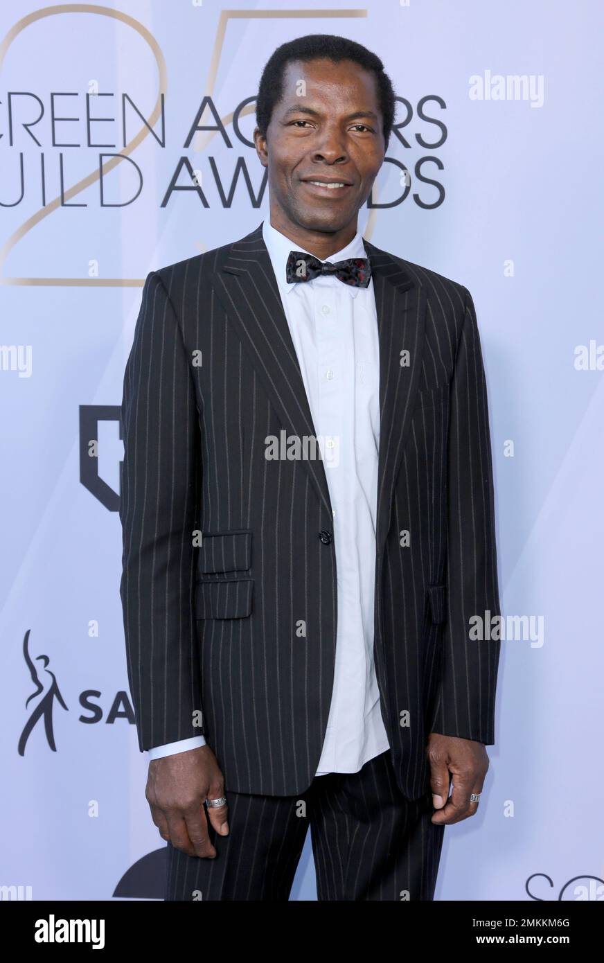 Isaach De Bankole arrives at the 25th annual Screen Actors Guild Awards ...
