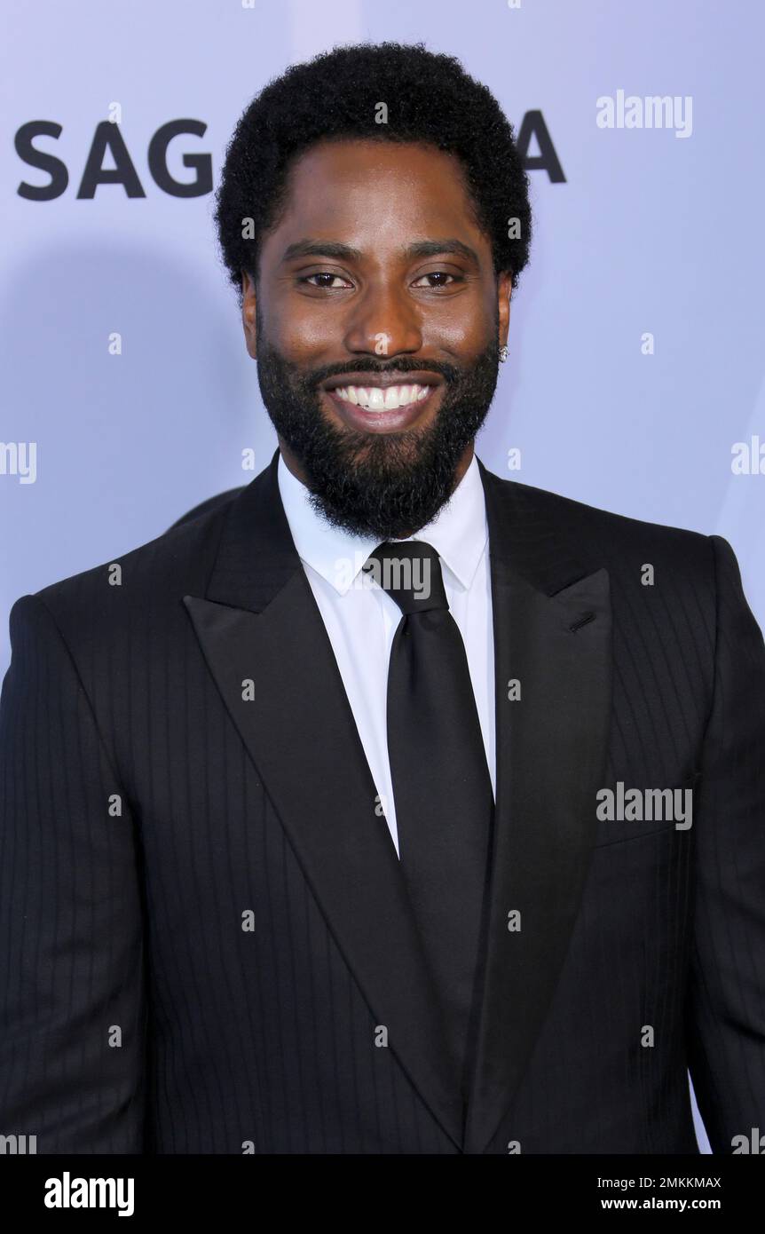 John David Washington arrives at the 25th annual Screen Actors Guild ...
