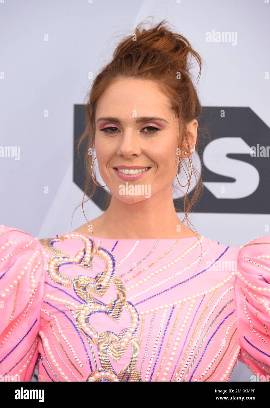 Kate Nash arrives at the 25th annual Screen Actors Guild Awards at the ...
