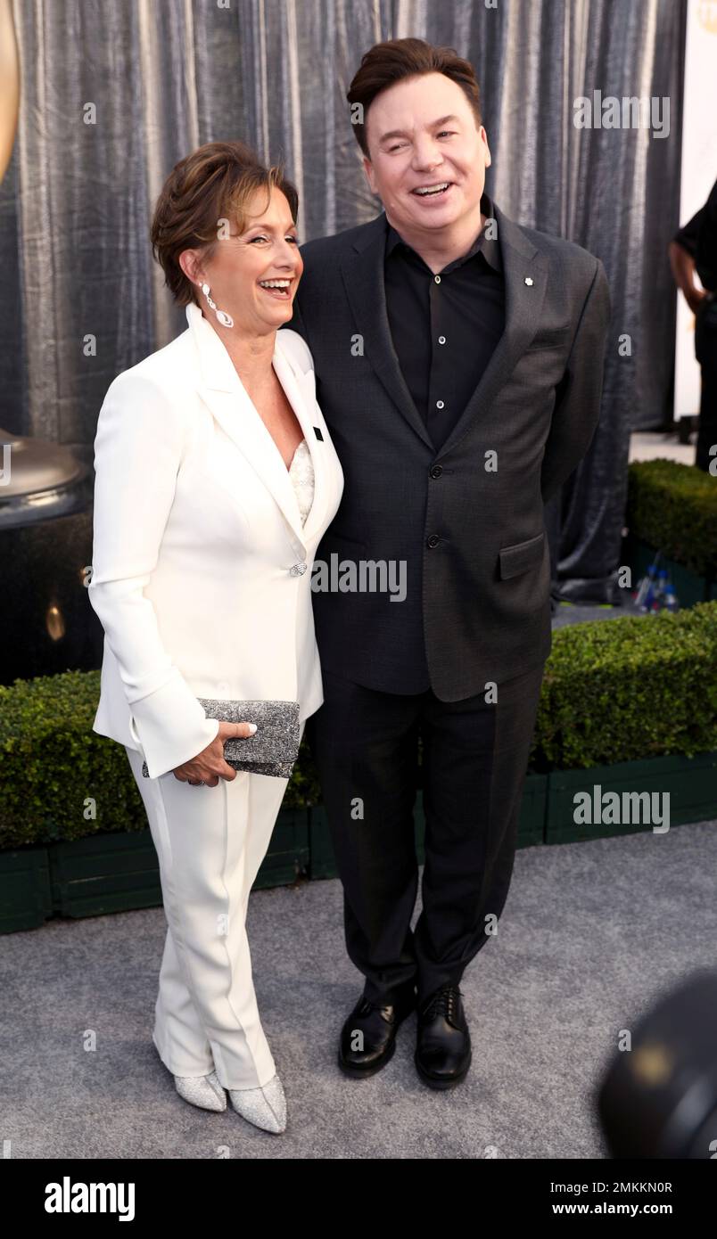 Gabrielle Carteris, executive vice president of SAG-AFTRA, left, and ...
