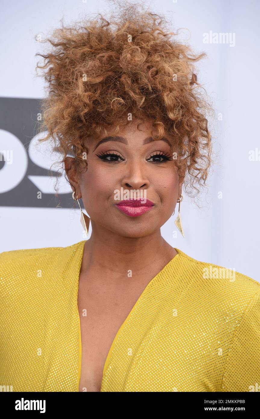 Tanika Ray arrives at the 25th annual Screen Actors Guild Awards at the ...