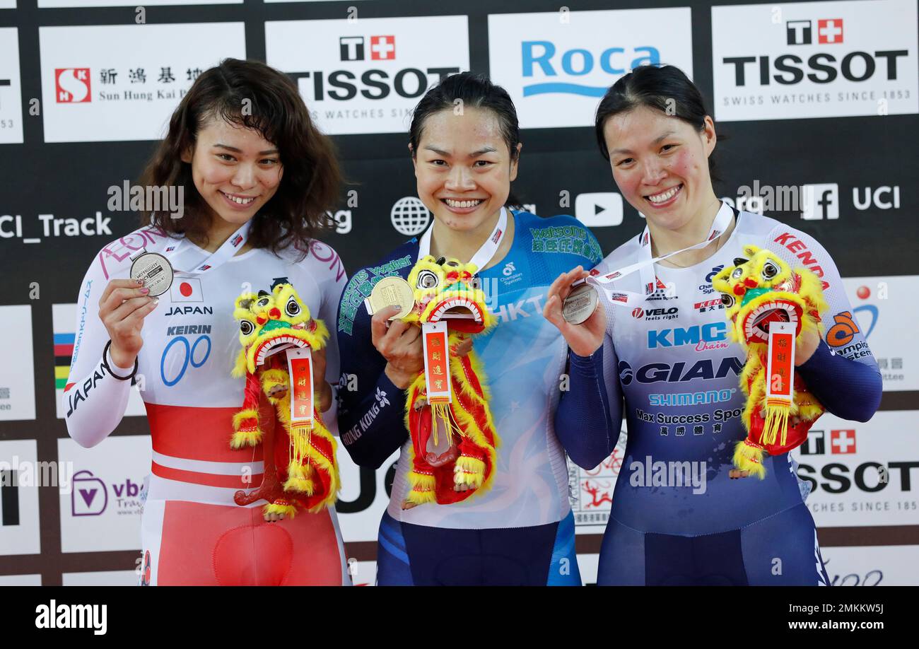 Gold medalist Hong Kong's Lee Wai Sze, center, silver medalist Japan's ...
