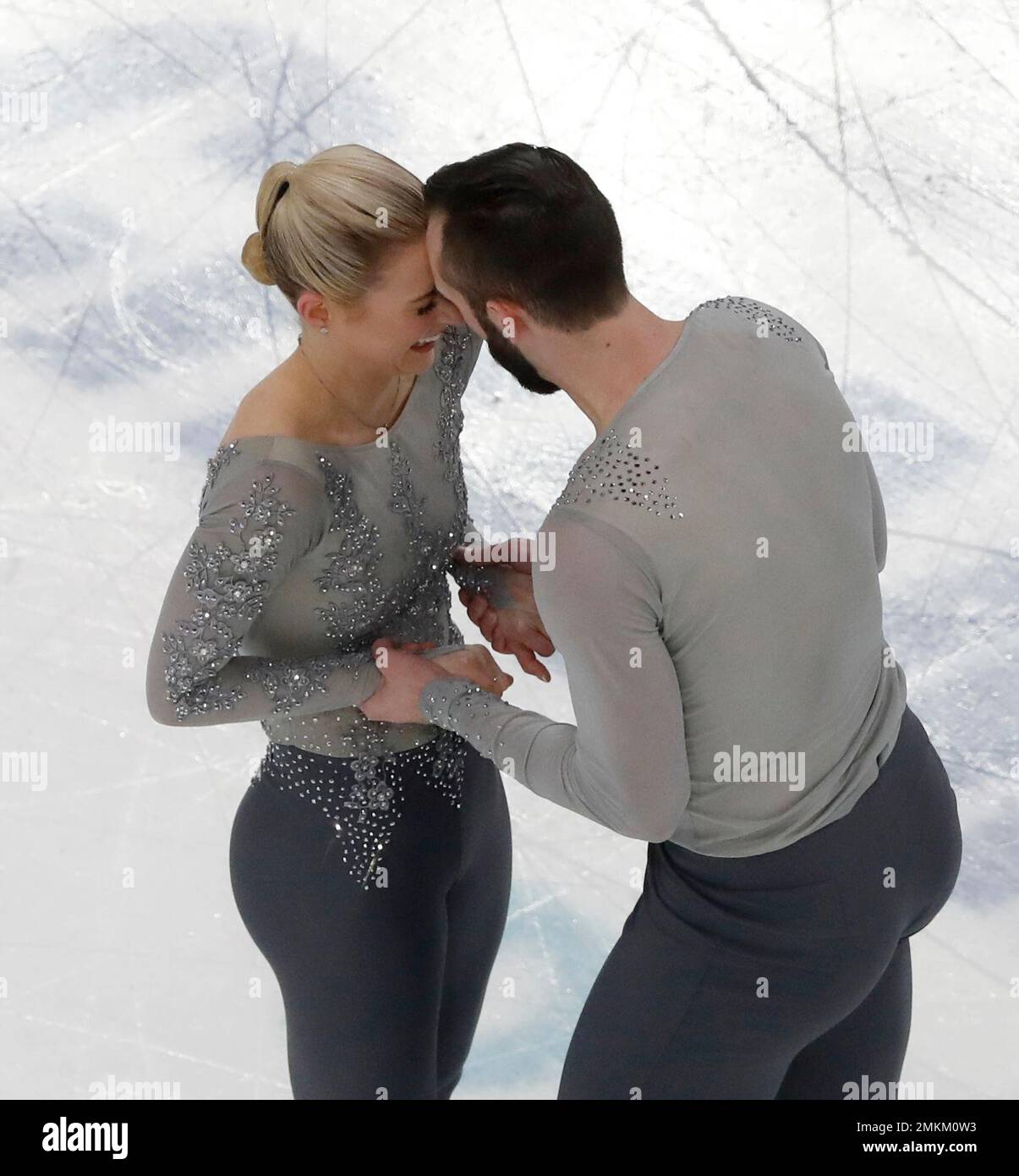 Ashley Cain and Timothy LeDuc react after winning the 2019 pairs ...