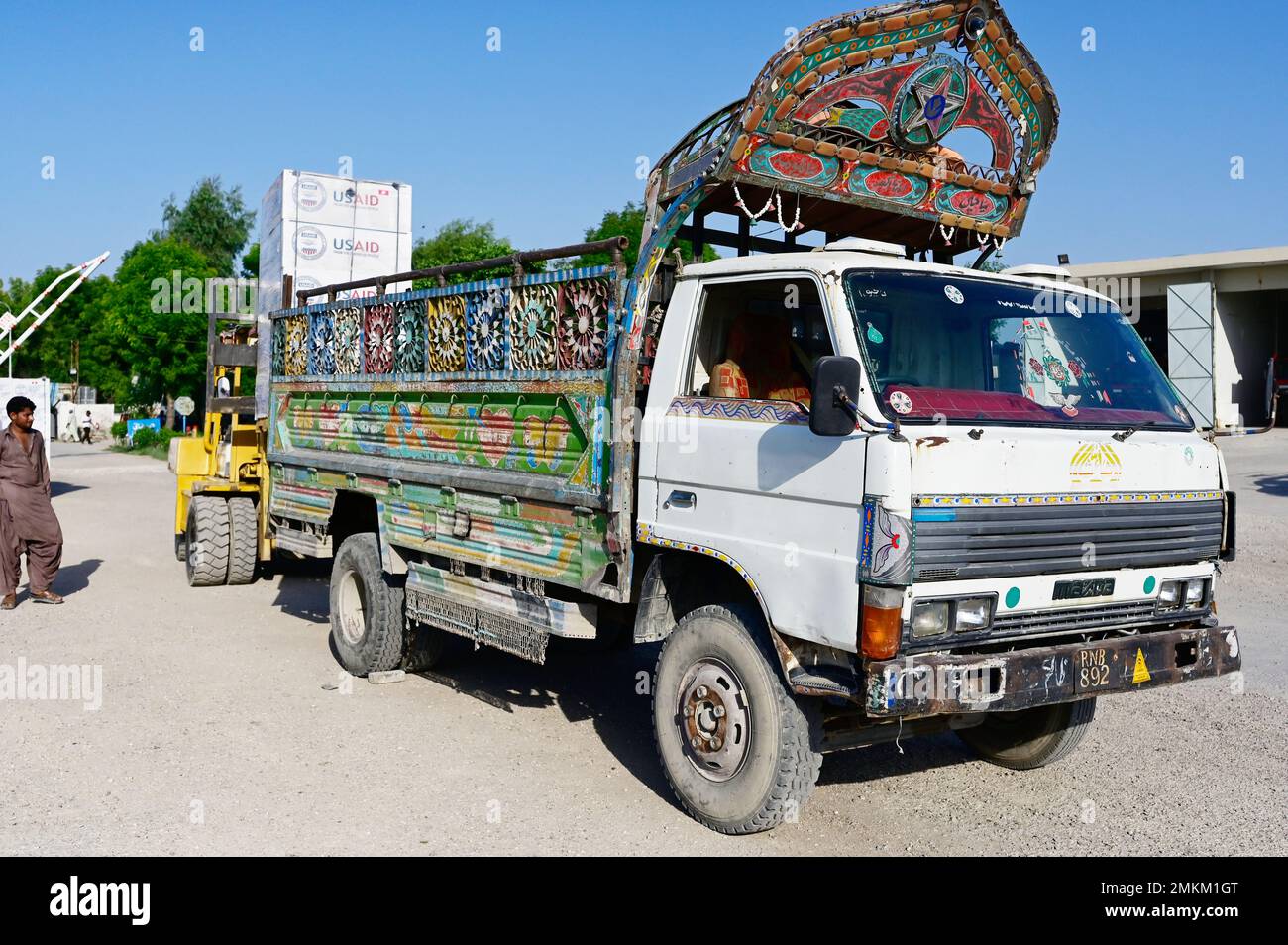 Pakistani workers hi-res stock photography and images - Alamy