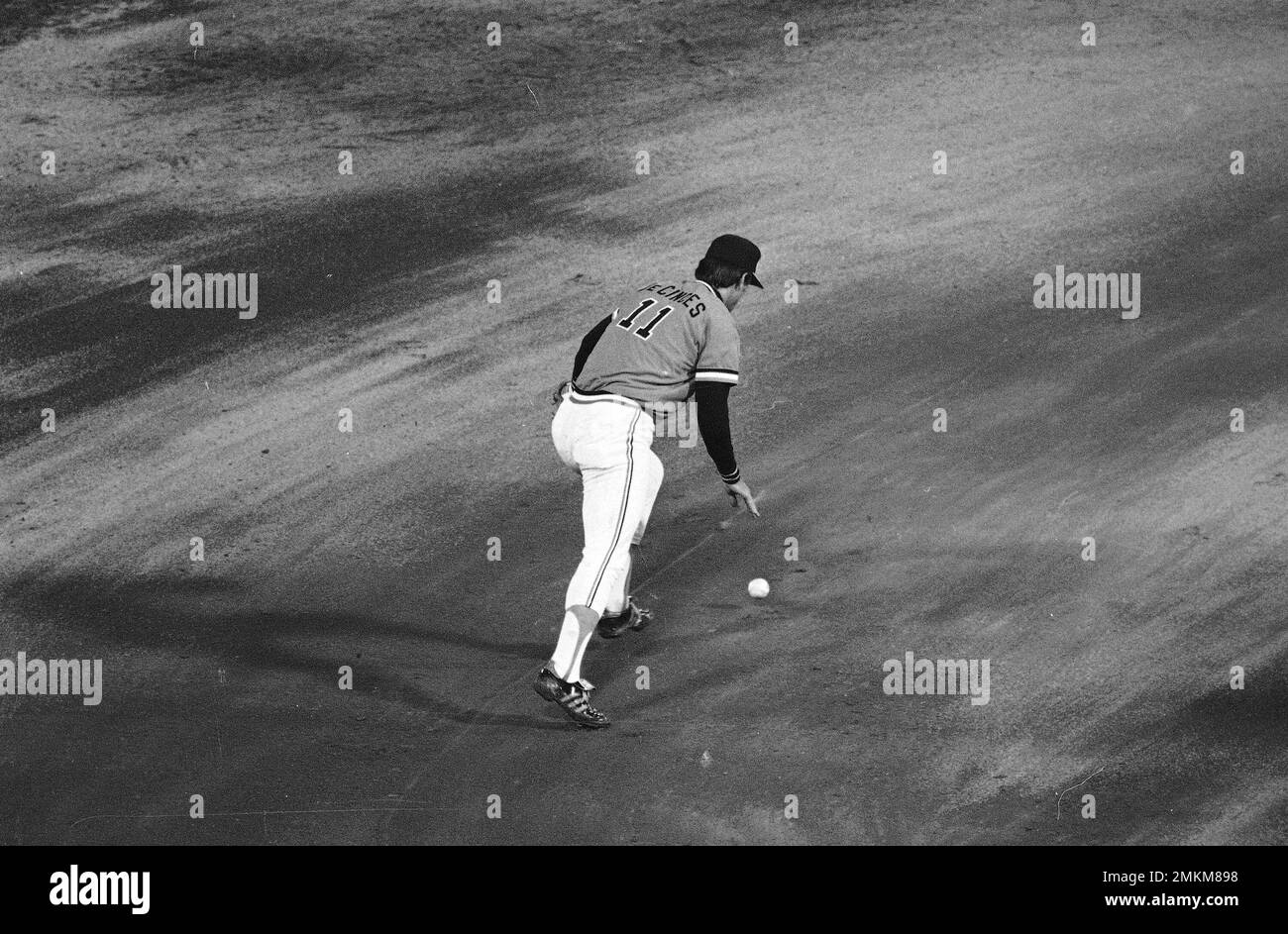 Baltimore Orioles Doug DeCinces chases a hit by Steve Nicosia in the ...