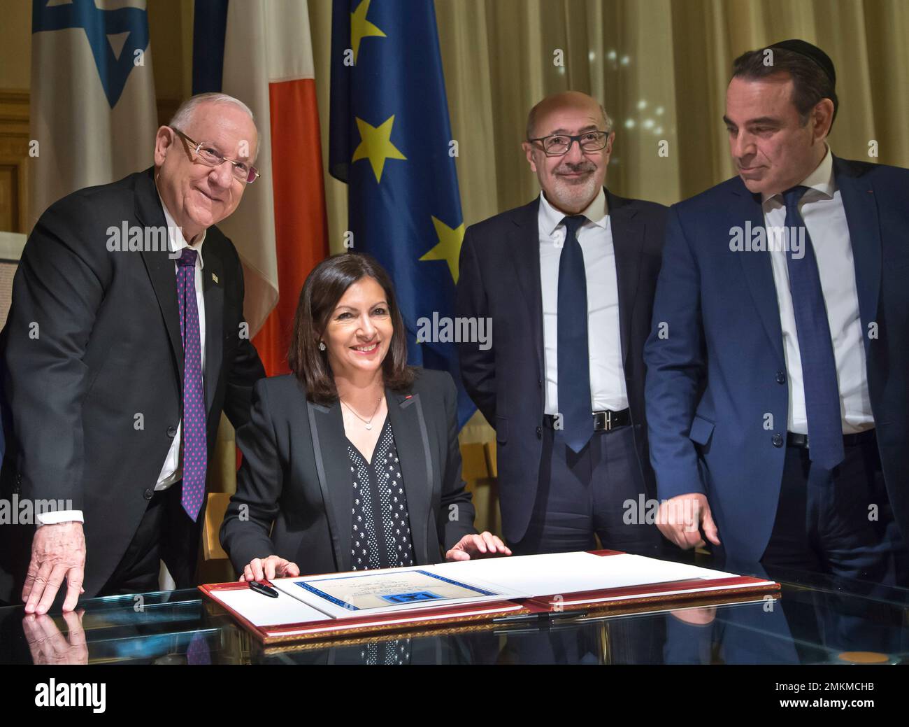 From left to right, Israeli President Reuven Rivlin, Paris' mayor Anne ...