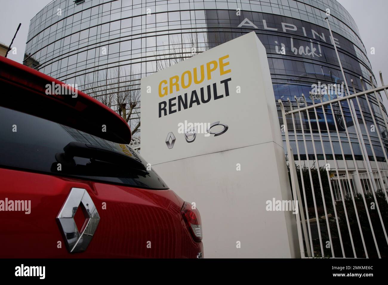 View of the headquarters of French carmaker Renault in Boulogne ...
