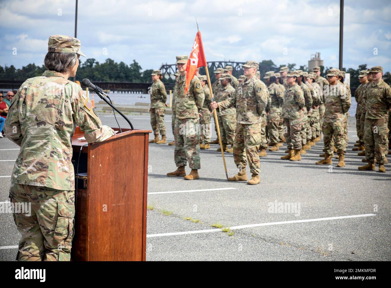 U.S. Army Reserve soldiers assign to Alpha Company, 392nd Expeditionary ...