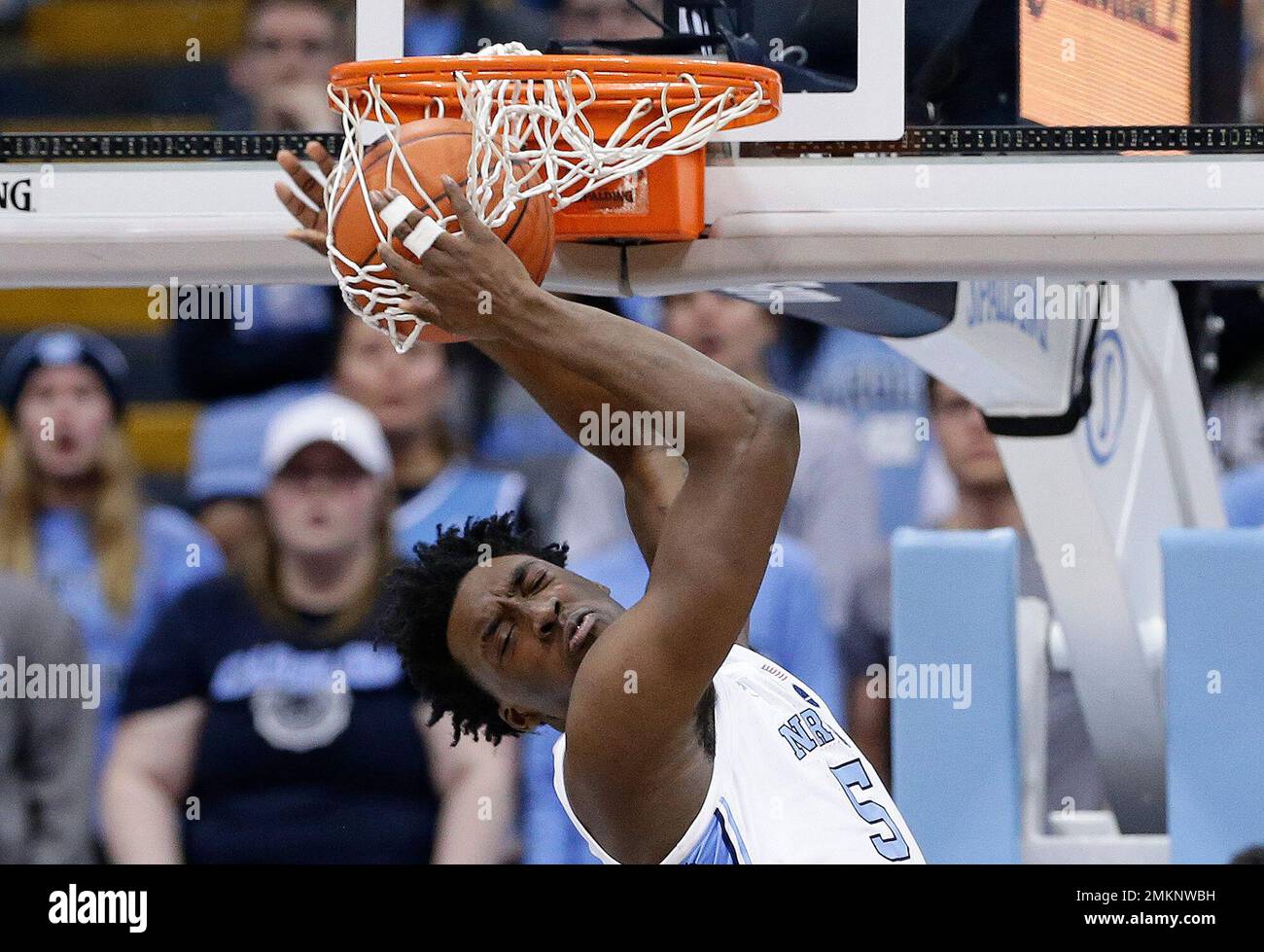 North Carolina's Nassir Little dunks during the second half of the team ...