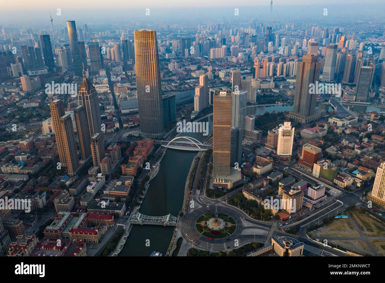 The jin jin bay plaza hi-res stock photography and images - Alamy