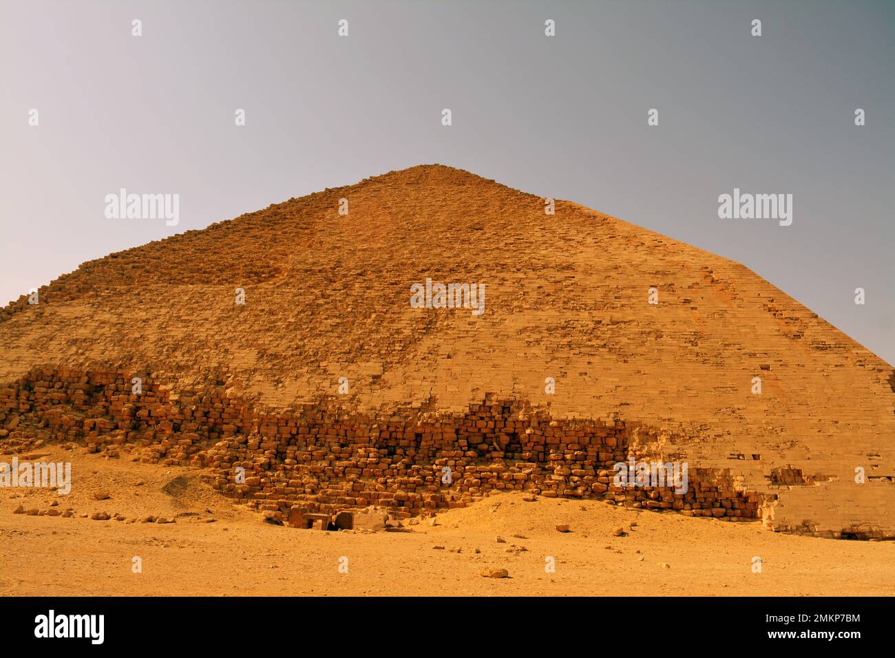 The Bent Pyramid of king Sneferu, A unique example of early pyramid ...