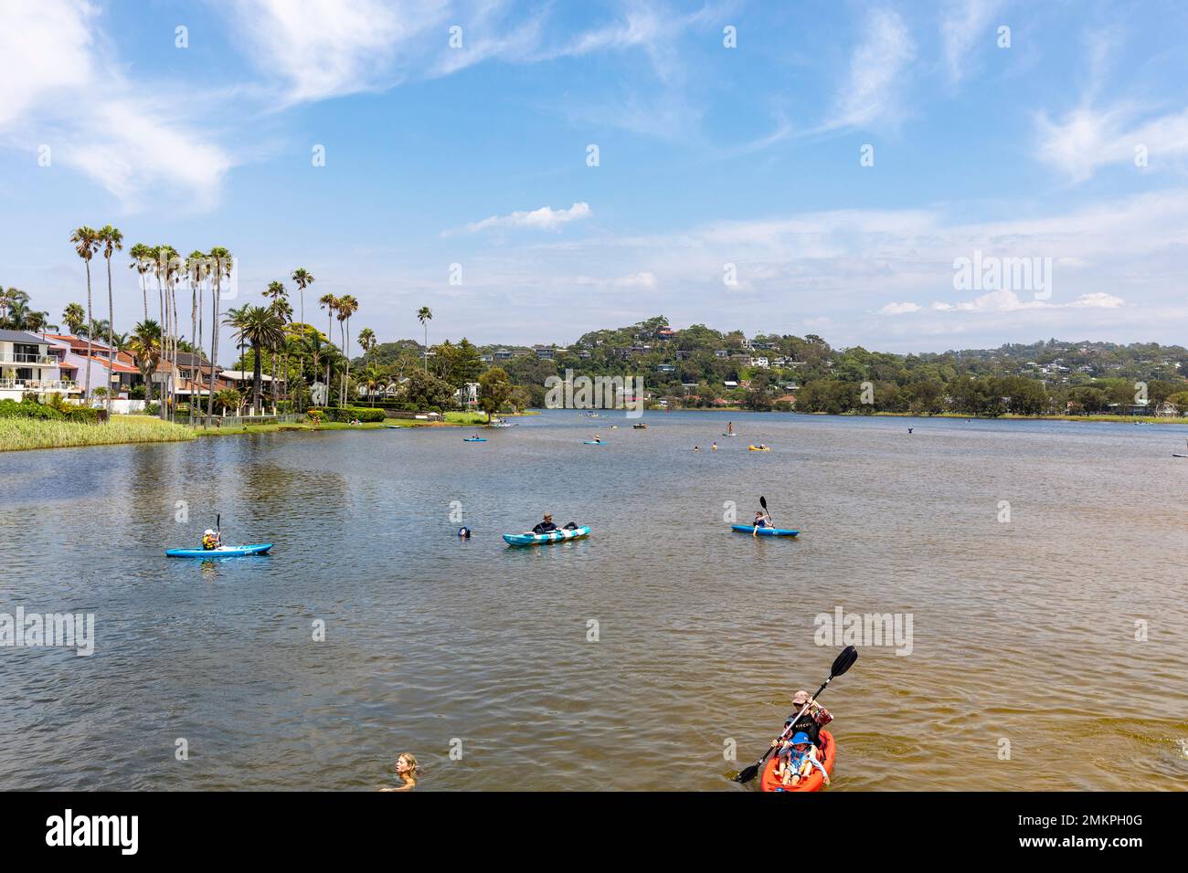 Narrabeen lake and lagoon estuary in Sydney, hot summers day 2023 ...