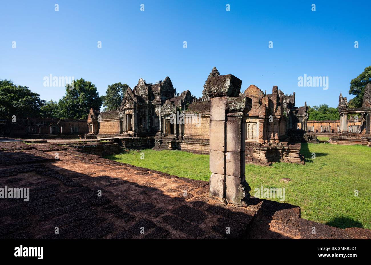 Cambodia bentley color temple Stock Photo - Alamy