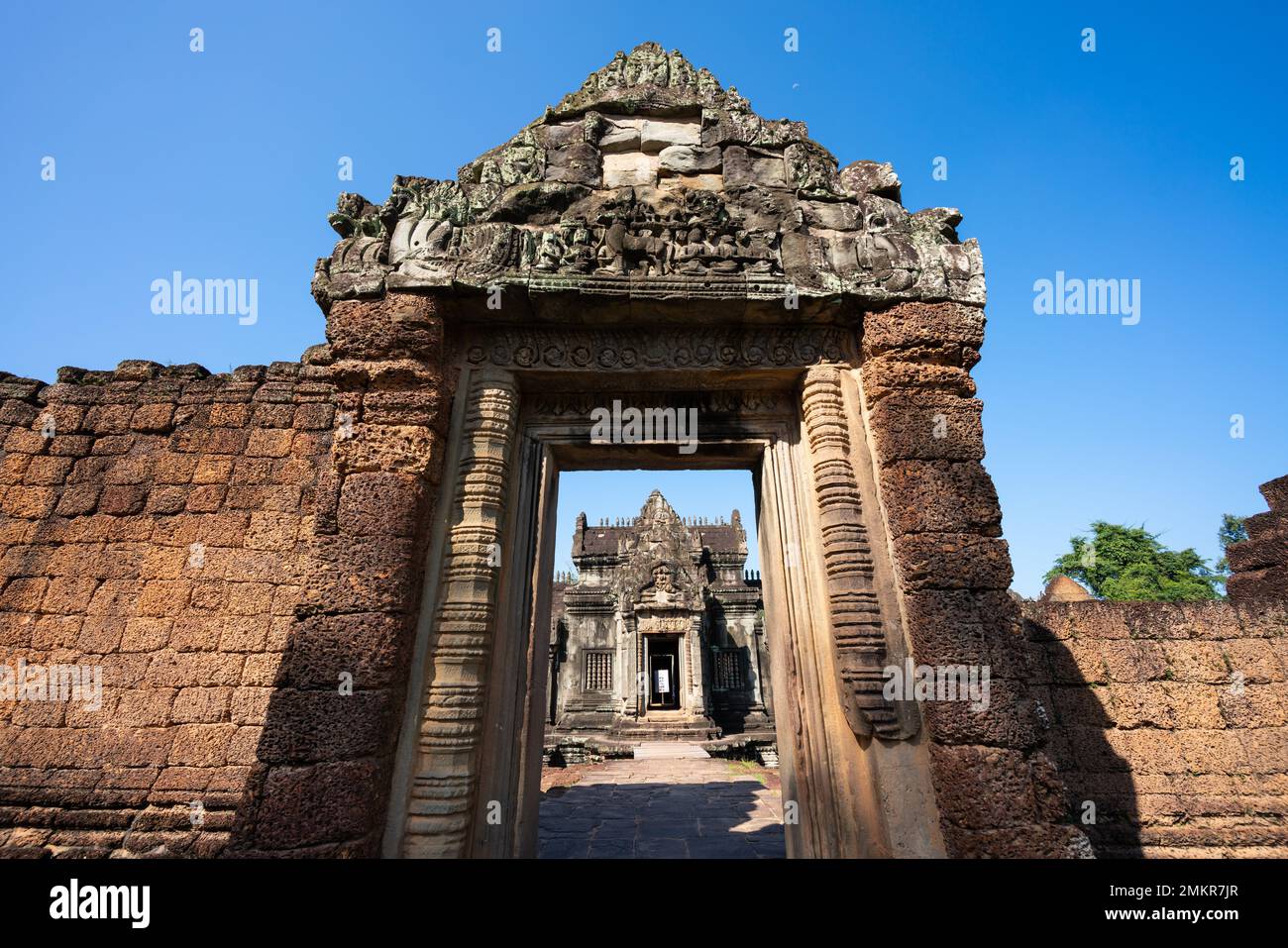 Cambodia bentley color temple Stock Photo - Alamy