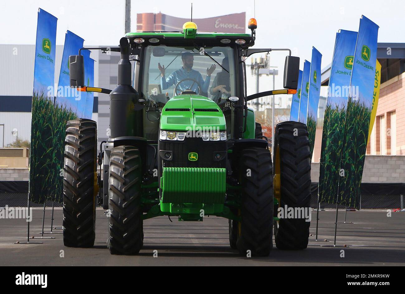 John Deere has hauled in a self-driving tractor aided by cameras with ...