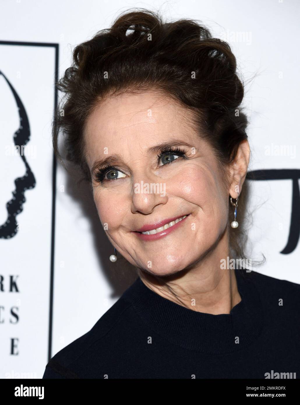 Actress Debra Winger attends the New York Film Critics Circle Awards at ...