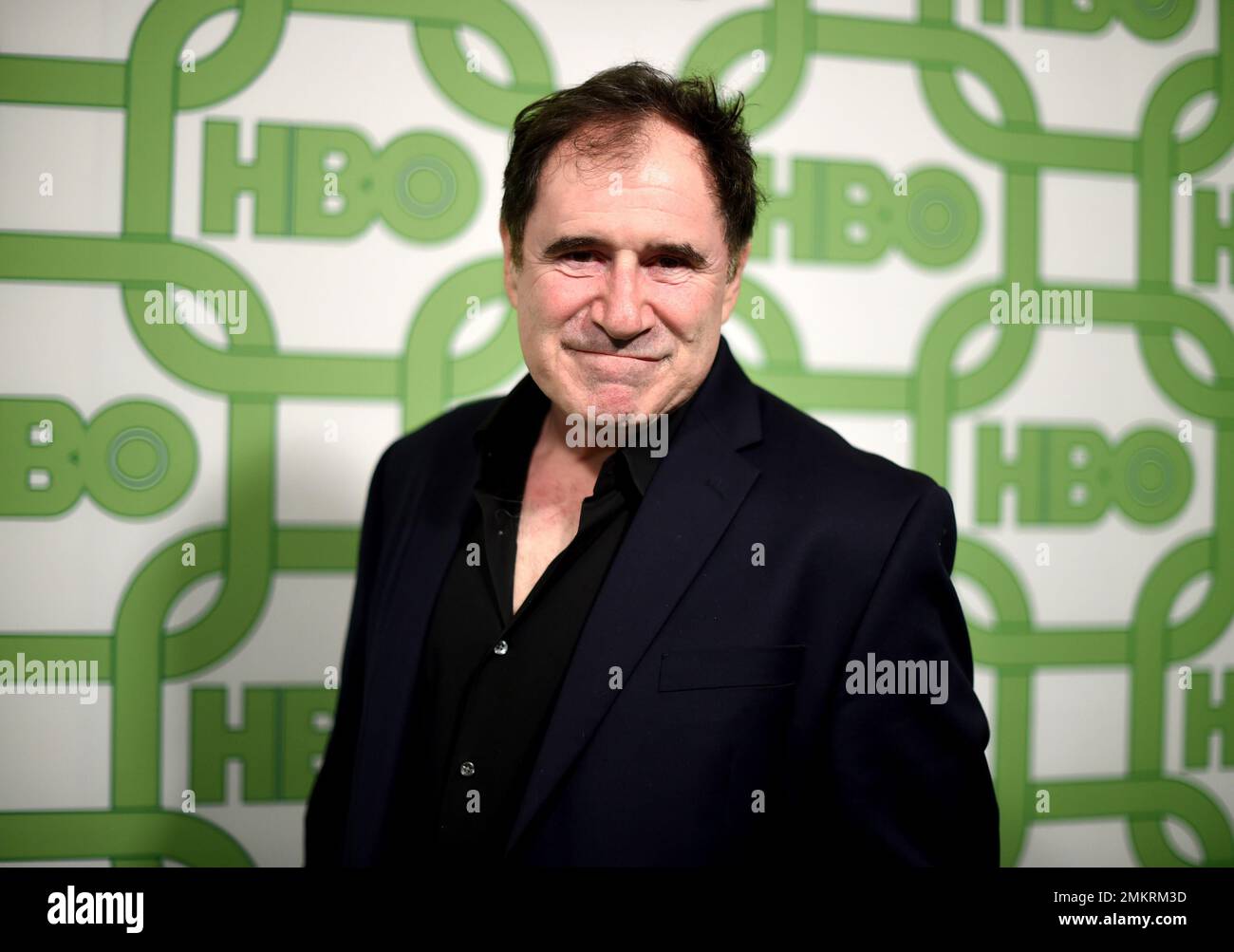 Richard Kind arrives at the HBO Golden Globes afterparty at the Beverly ...
