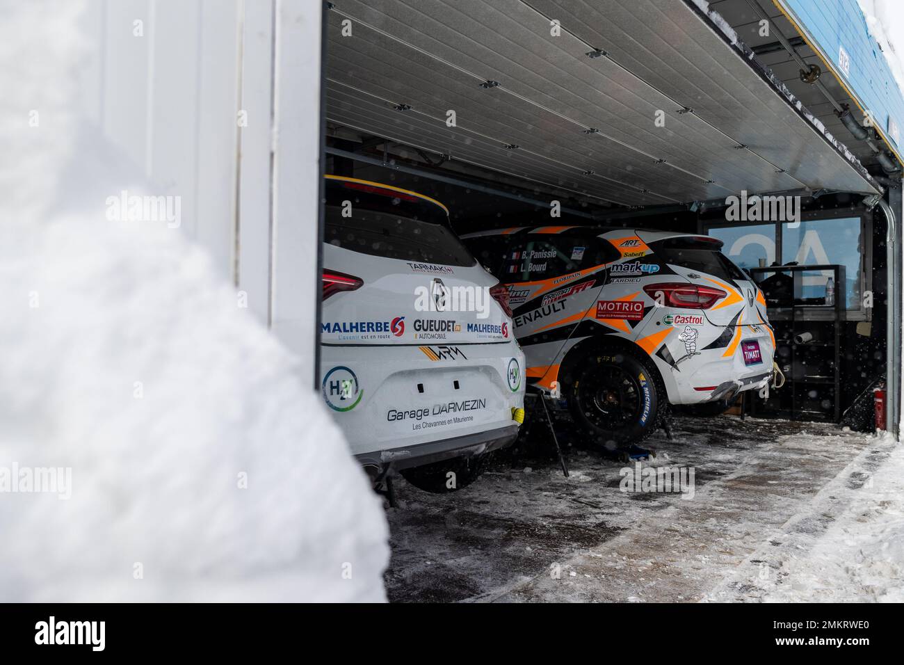 paddock during the 2023 Clio Ice Trophy 2023 - GSeries G2 on the ...