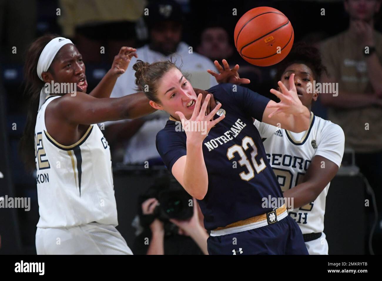 Notre Dame forward Jessica Shepard (32) vies for the ball with Georgia ...