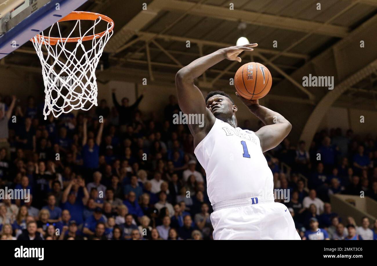 Duke's Zion Williamson (1) drives for a dunk against Clemson during the ...