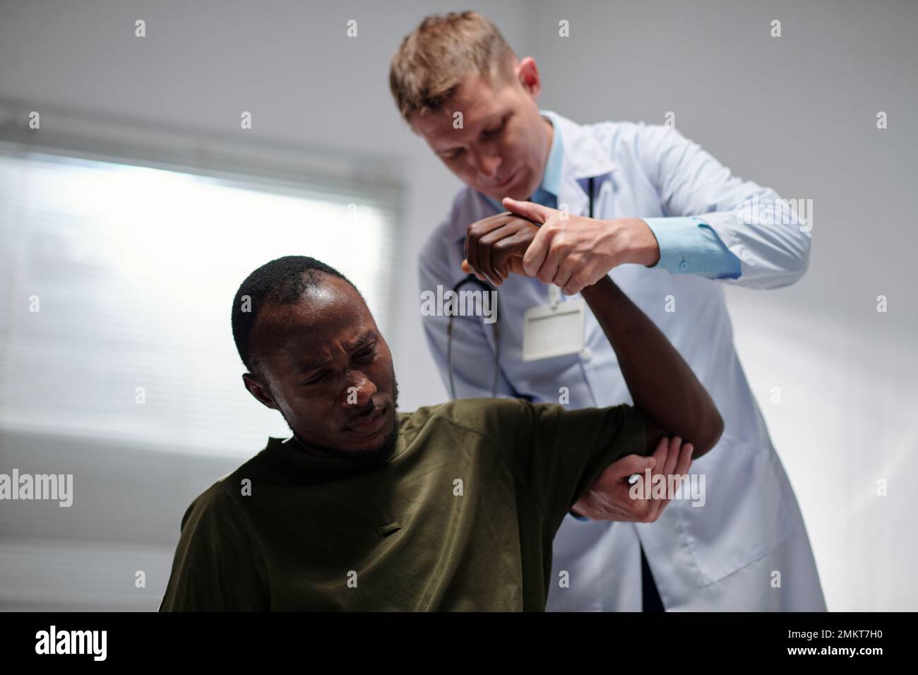 Dislocated arm hi-res stock photography and images - Alamy