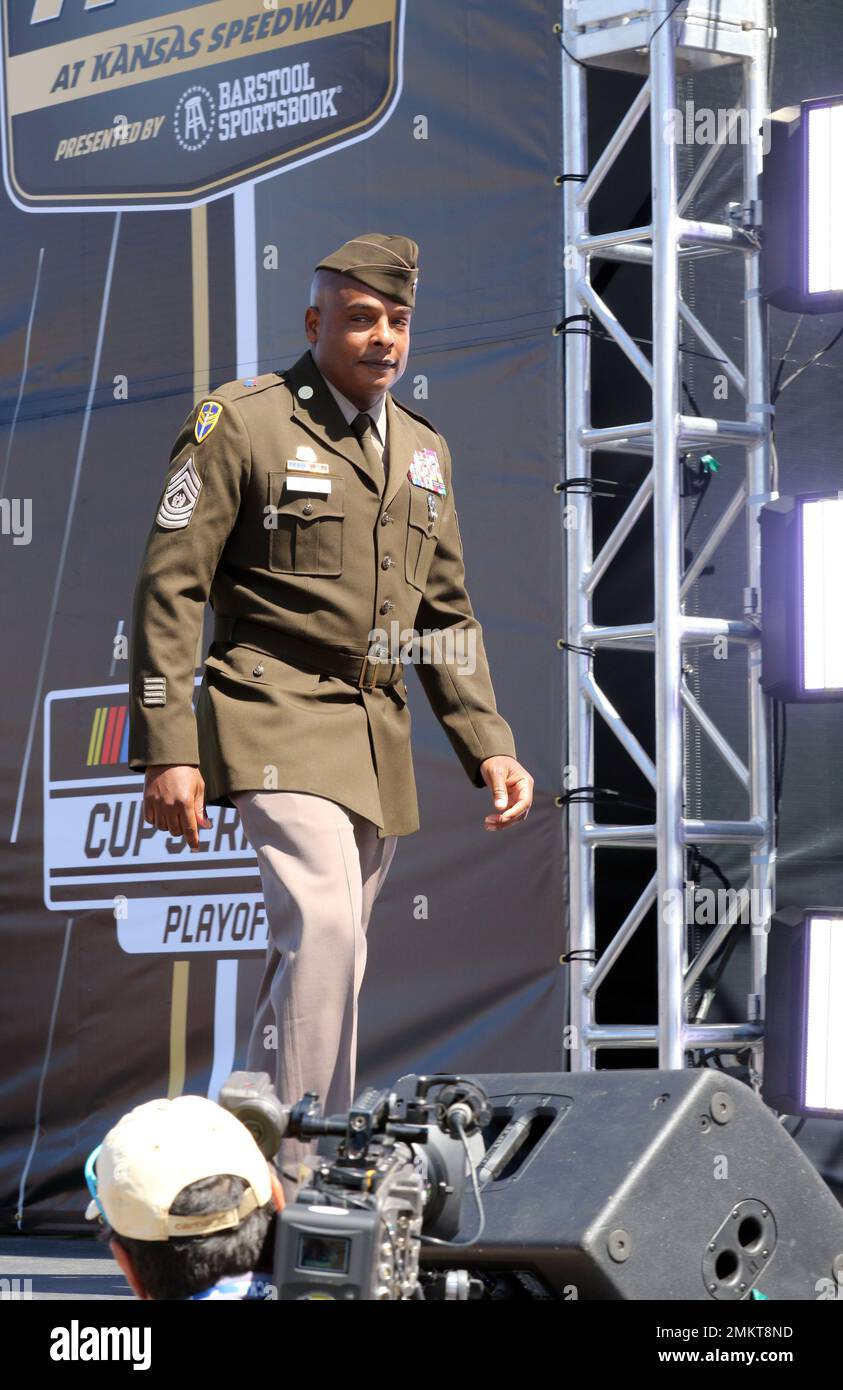 U.S. Army Reserve Command Sgt. Maj. Gregory Betty, command sergeant ...