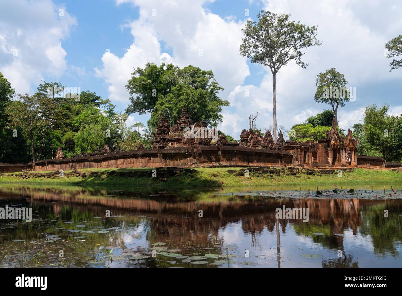 Cambodia relief map hi-res stock photography and images - Alamy