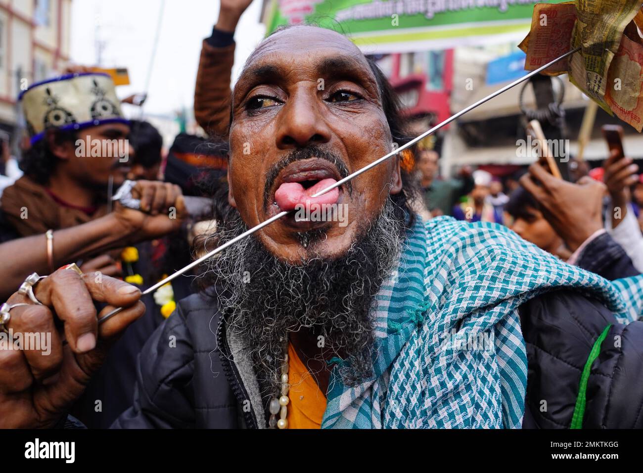 Khwaja moinuddin chishti ajmer hi-res stock photography and images - Alamy Khwaja moinuddin chishti ajmer hi-res stock photography and images - Alamy